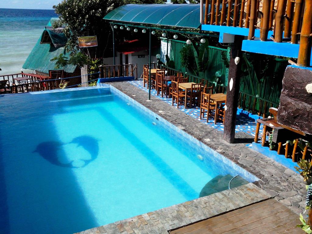 Cabagnow Cave: Take A Plunge Into This Mystical Cave Pool in Anda, Bohol