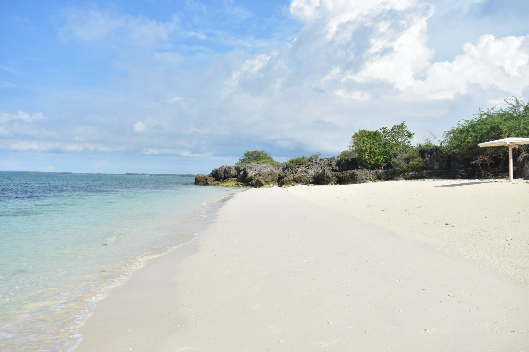 Bantayan Island Travel Guide: Places To Visit + Budget & Tips
