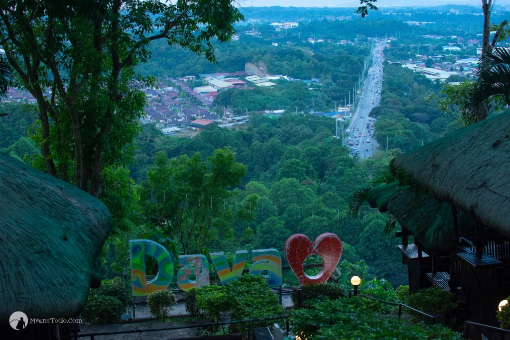 Vista View: Great Dining Destination, Amazing Panorama In One